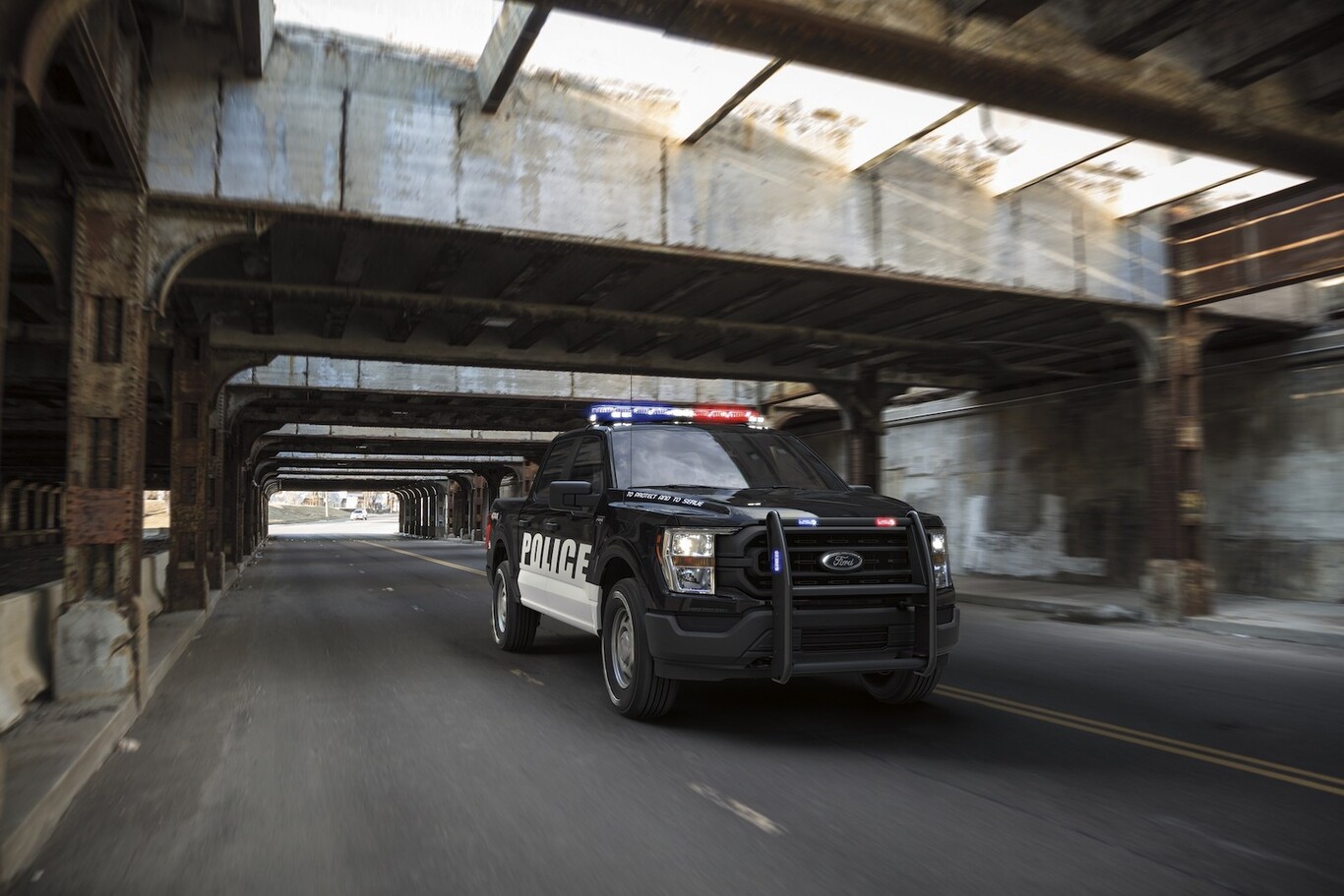 Ford F-150 Police Responder 2021, la pick-up de uso policiaco hace su debut