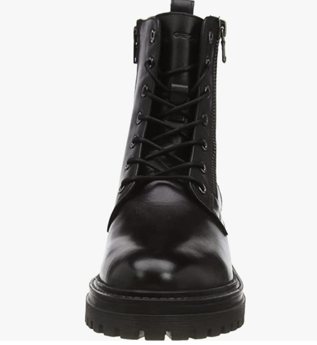 Cómodos y versátiles: los botines planos (o casi) que serán ...