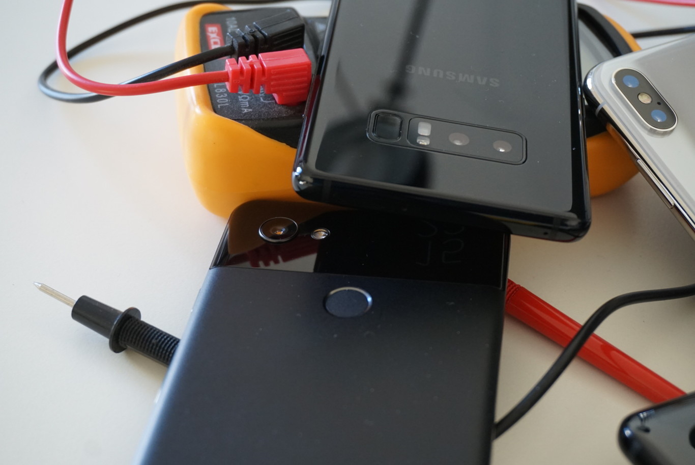 Galaxy Note 8, iPhone X, Pixel 2 XL, Mate 10 y Xperia XZ1 frente a frente: comparativa de sus ...