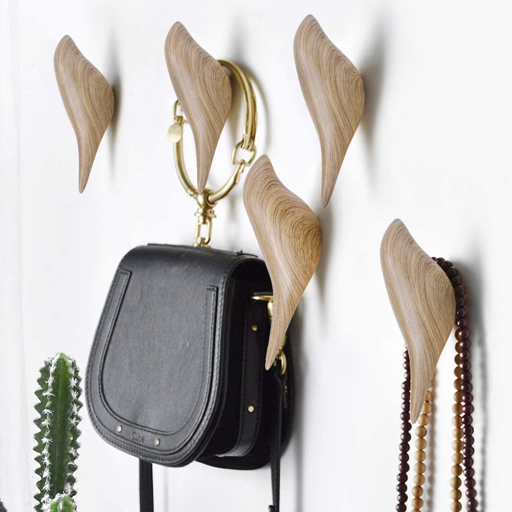 9 perchas de pared que decoran incluso sin colgar nada (y ayudan a ...