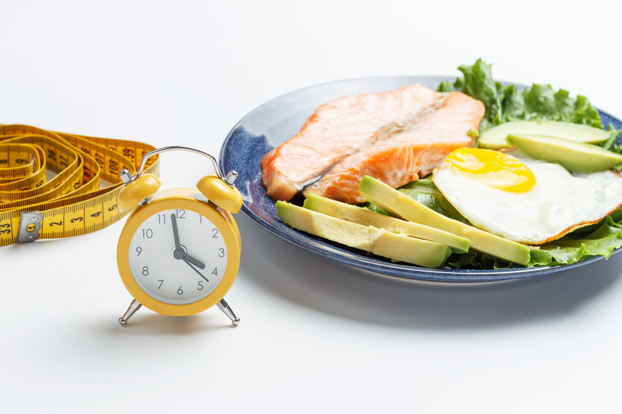 Siete consejos para empezar a hacer ayuno intermitente de forma sana y ...