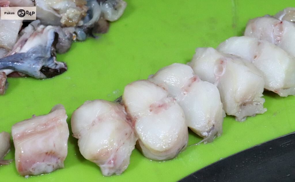 Cómo limpiar y preparar un rape para cocinar consiguiendo su máximo ...