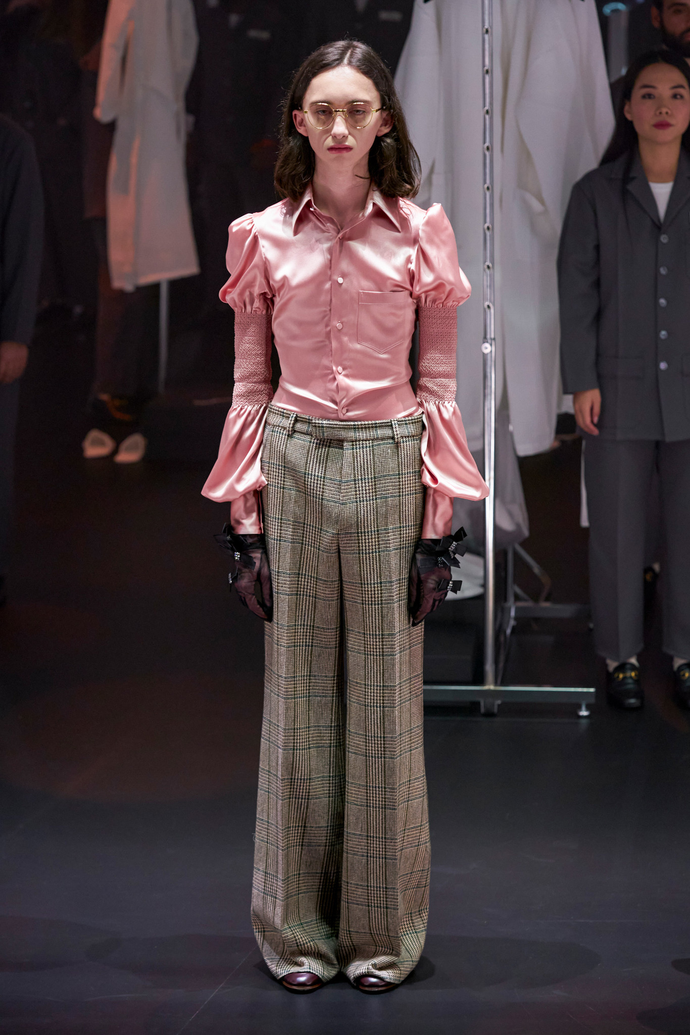 Desfile de Gucci Otoño-Invierno 2020-2021: un backstage y un escaparate ...