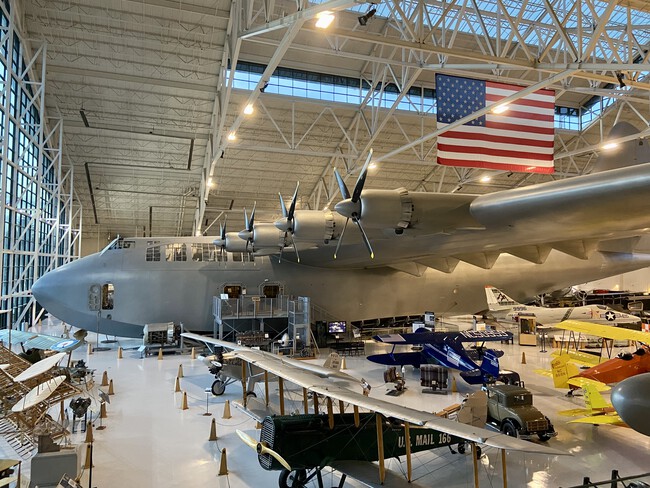 La fascinante historia del Spruce Goose, el gigantesco avión que sólo ...