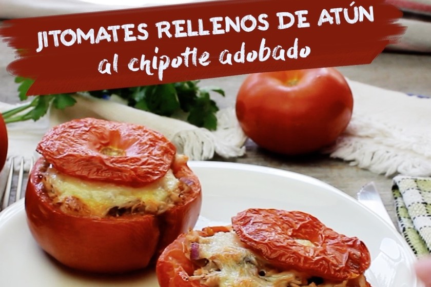 Jitomates rellenos de atún al chipotle adobado. Receta