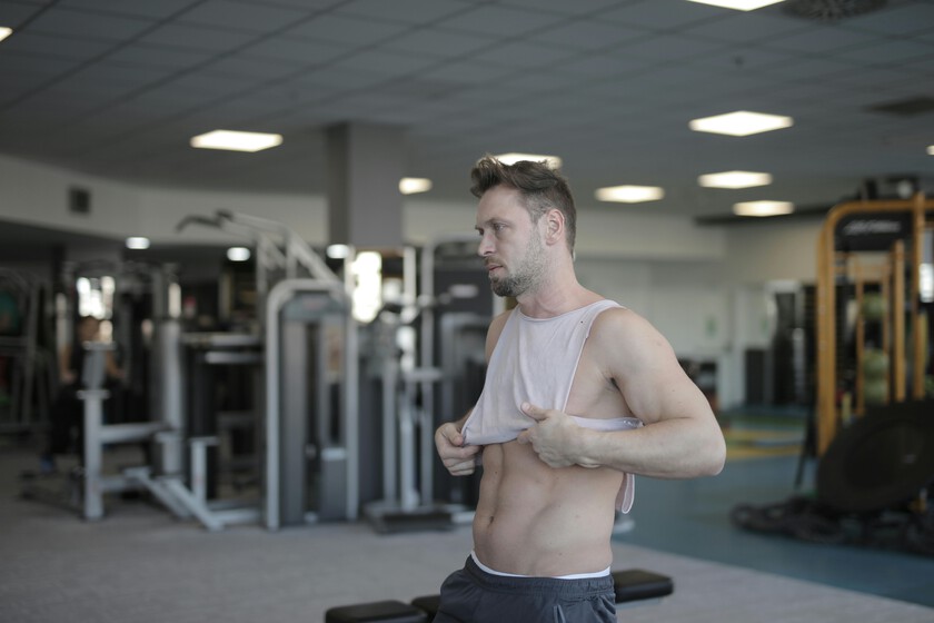 Giros rusos: el ejercicio ideal para marcar abdominales y quemar calorías