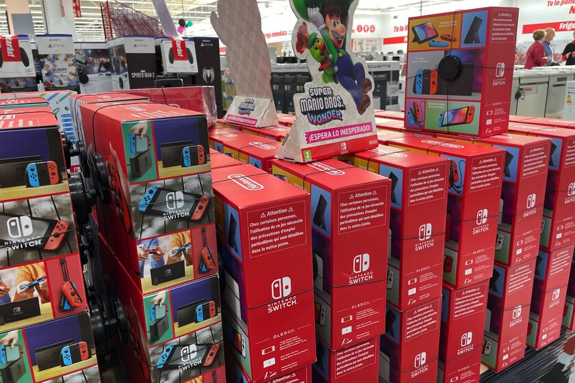 Liquidación de consolas Nintendo Switch en el outlet de MediaMarkt ...