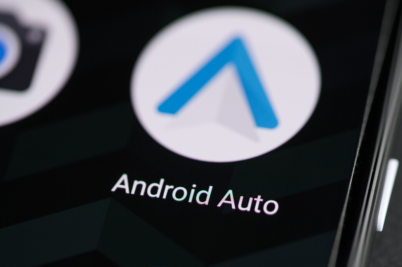 Así es la nueva interfaz de Android Auto que ya está disponible en tu ...