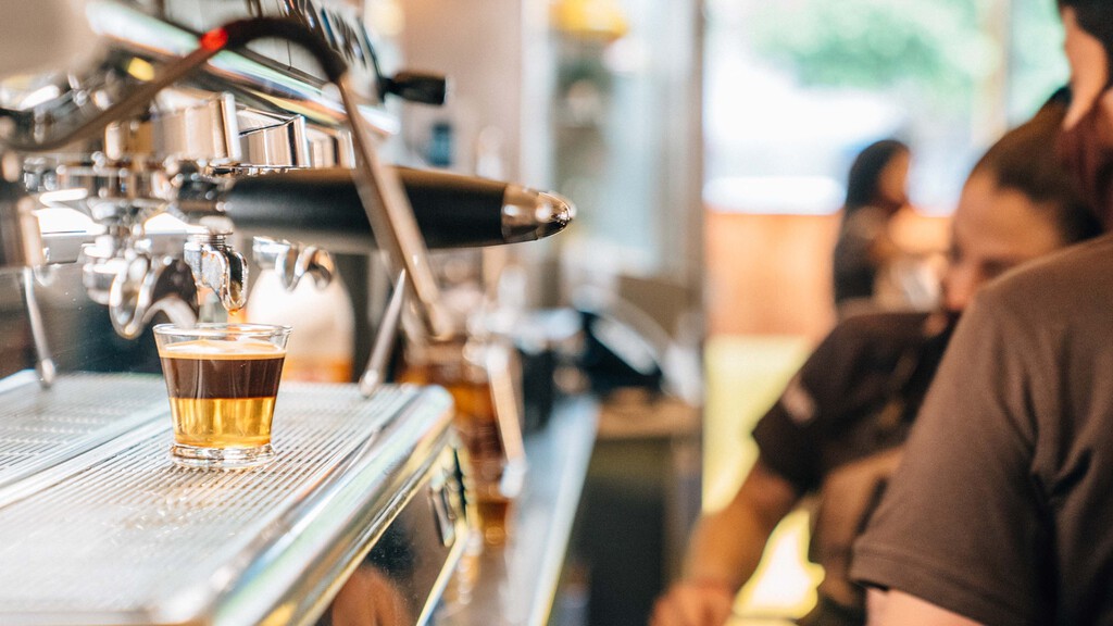 Cremaet, el carajillo “con guarnición” con el que los valencianos ...