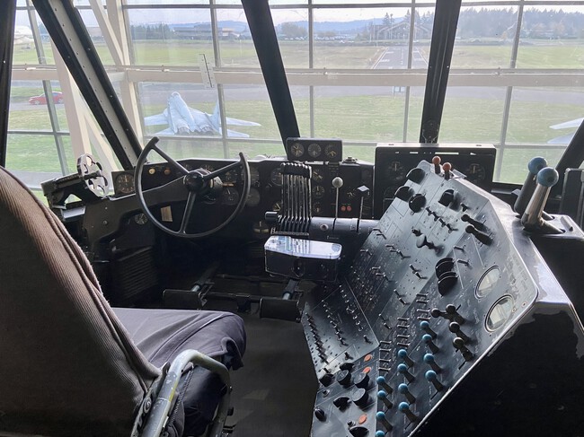 La fascinante historia del Spruce Goose, el gigantesco avión que sólo ...