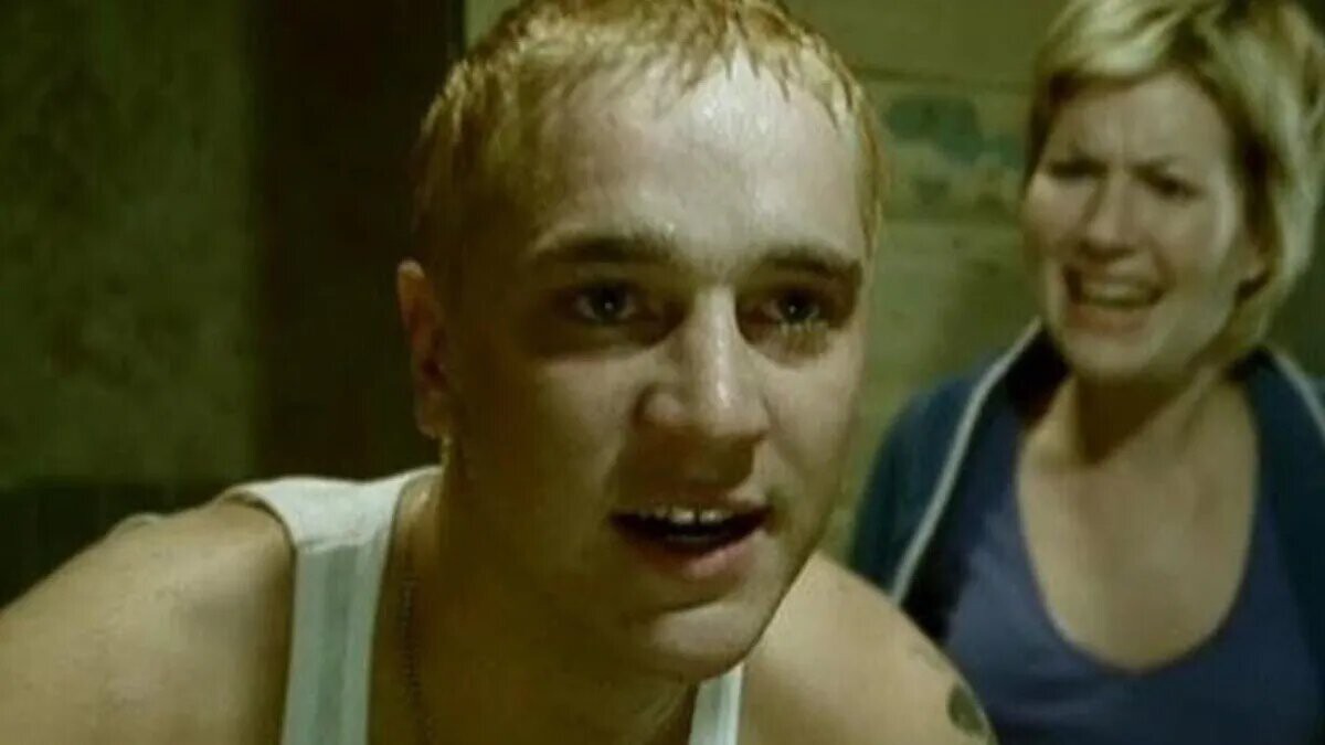 Qué fue de Devon Sawa, el ídolo adolescente de los 90 que quiso cambiar ...