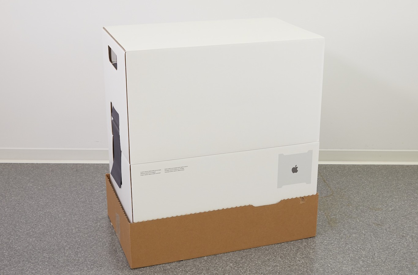 Unboxing Mac Pro: Apple da sus propios consejos para abrir la caja