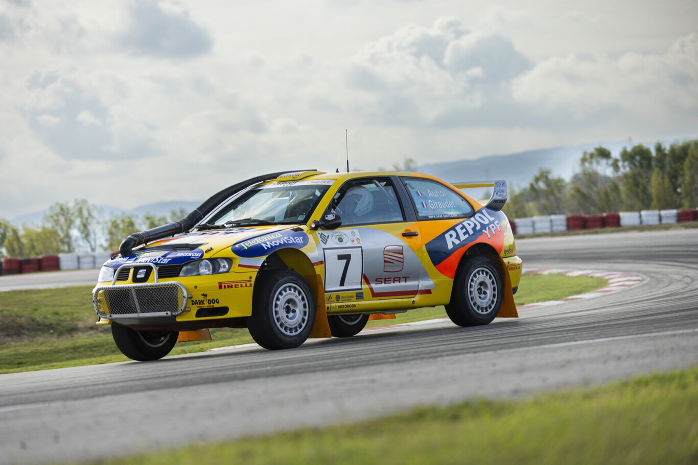 Probamos el SEAT Córdoba WRC: la bestia de 300 CV con la que soñabas ...