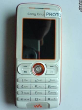 Sony Ericsson W200i, casi a punto