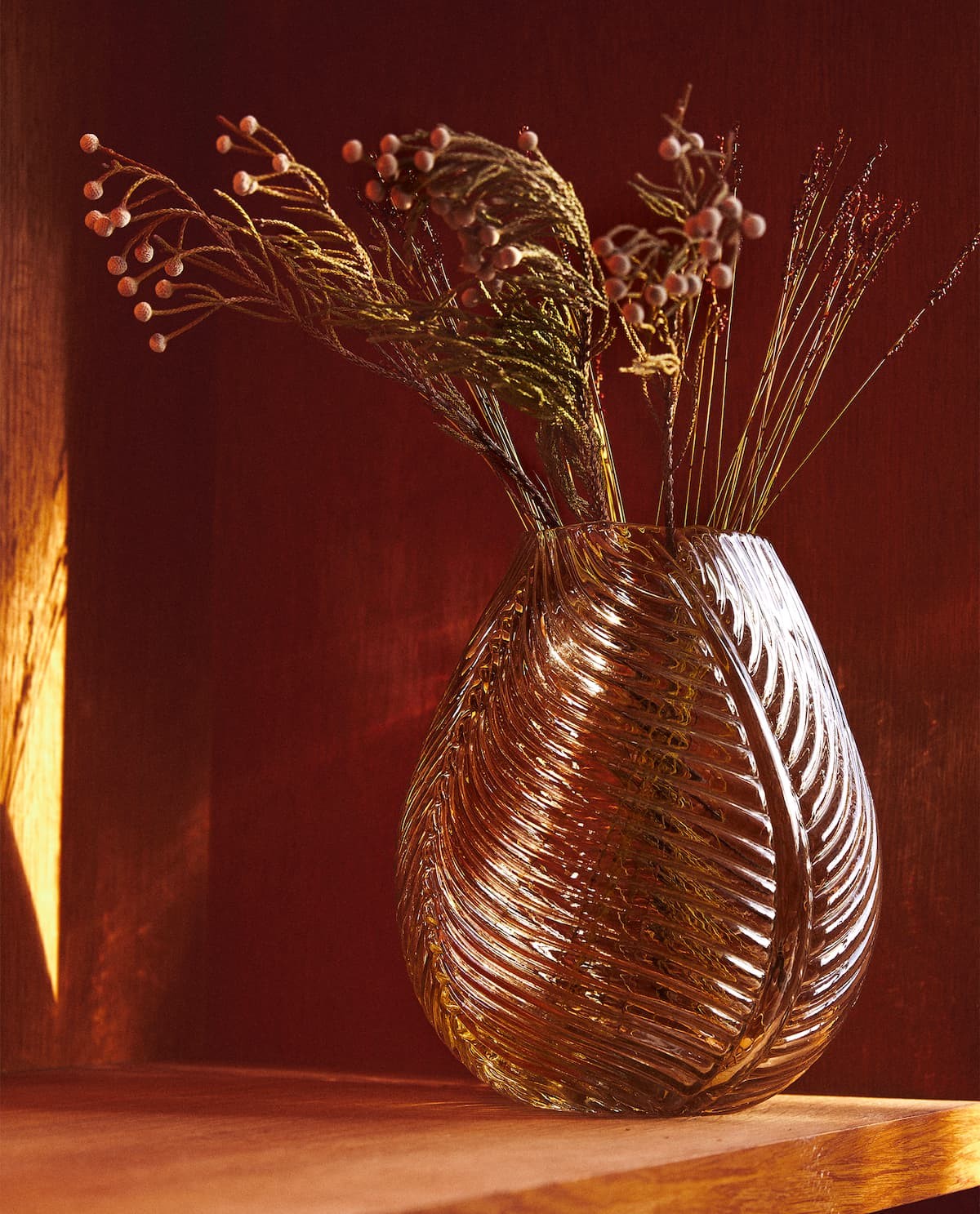 Los jarrones más bonitos que se encargarán de decorar con estilo todos ...