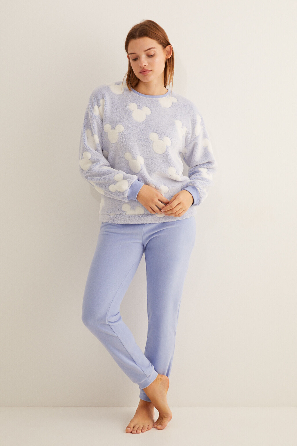 Womensecret Ya Ha Comenzado Sus Segundas Rebajas Y Tiene Estos Pijamas Sudaderas Y Batas Tan