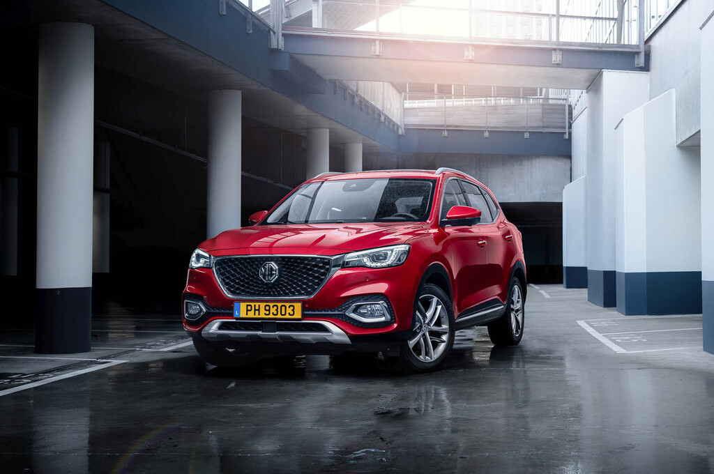 El nuevo MG HES es un SUV híbrido enchufable de 258 CV que llega a ...