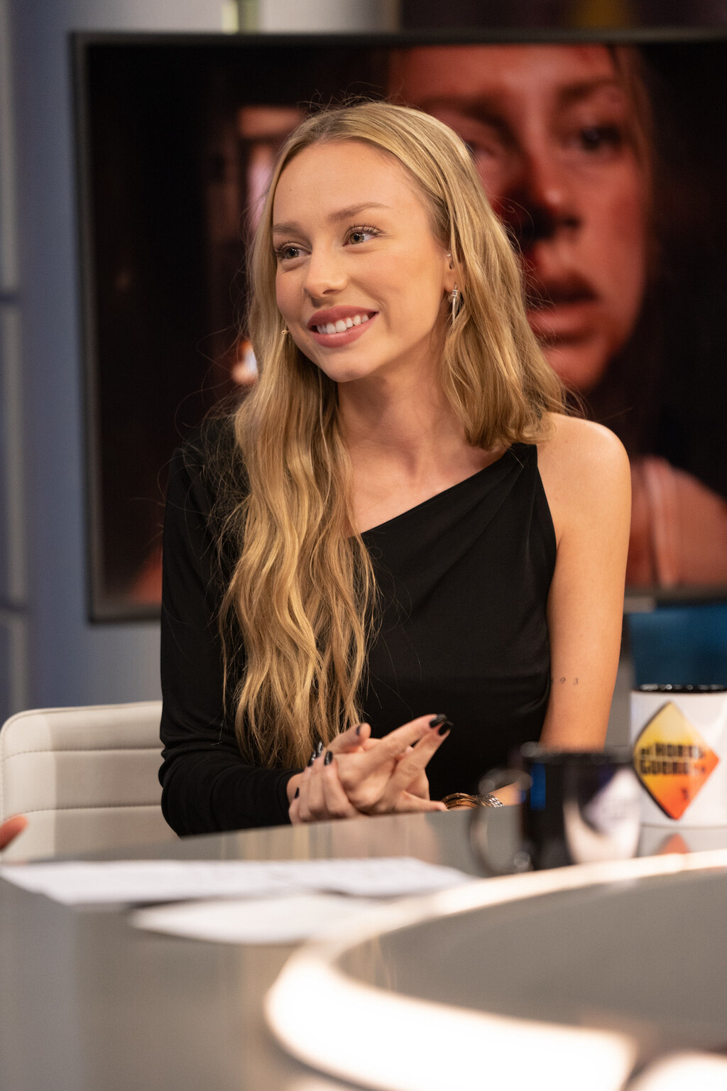 Ester Expósito se marca un Bad Gyal con su look en 'El Hormiguero'