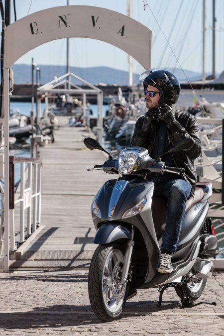 Piaggio Medley 125 ABS, rueda alta y motor Euro4