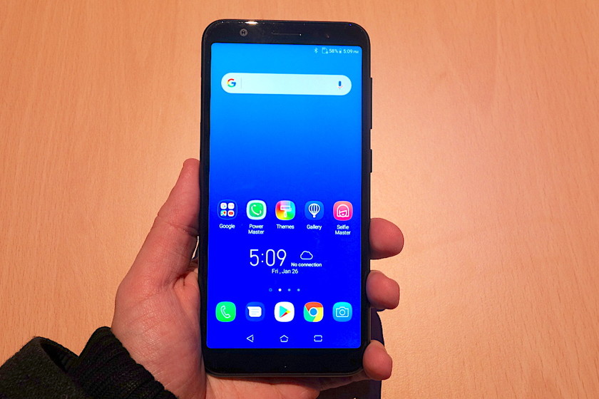 ASUS Zenfone M1 Max, opiniones y fotos tras primera toma de contacto.