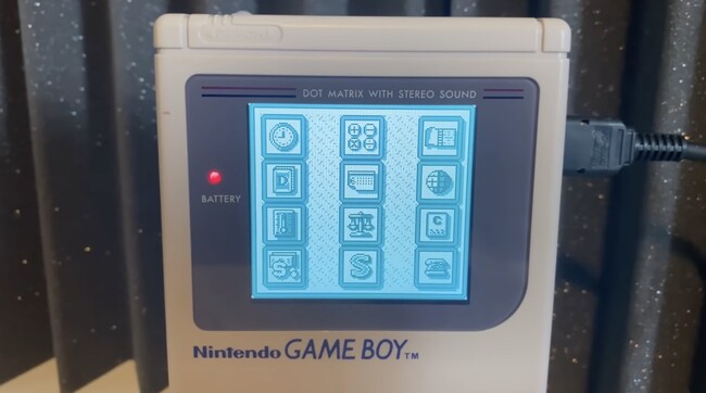 Aparece un teclado para Game Boy que nunca llegó a venderse: convertía ...