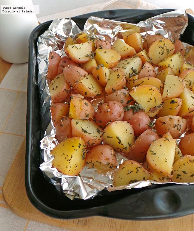 Papitas cambray horneadas con tomillo y romero. Receta