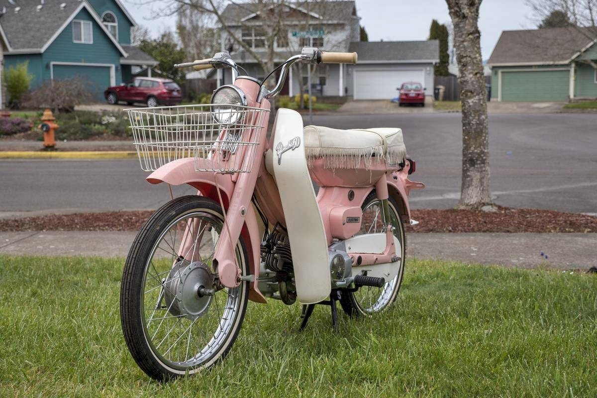 Sí Yamaha Creó Una Moto Sólo Para Mujeres En 1965 Y Se Equivocó 