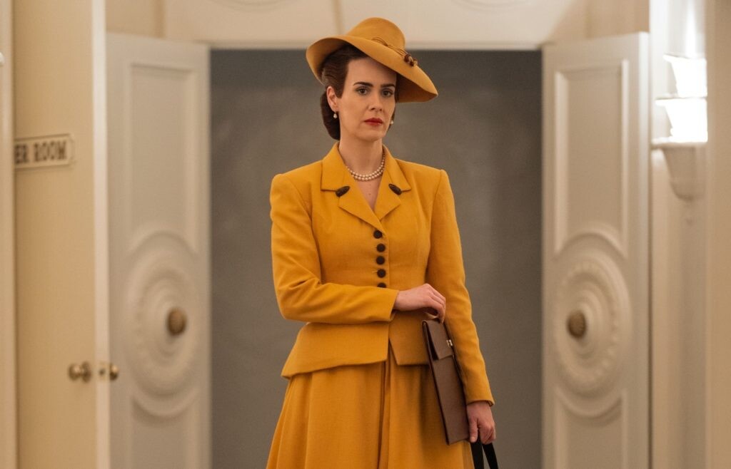 Ratched, la nueva serie de Netflix, tiene lookazos, trae de vuelta a la ...