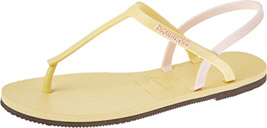 Siete chanclas tan bonitas que parecen sandalias para ir de la playa al ...