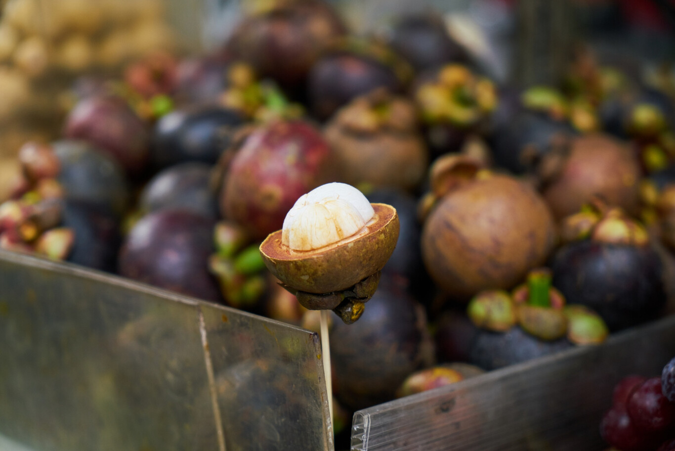 Mangostán: qué es esta fruta tropical, de dónde viene y cómo utilizarla ...