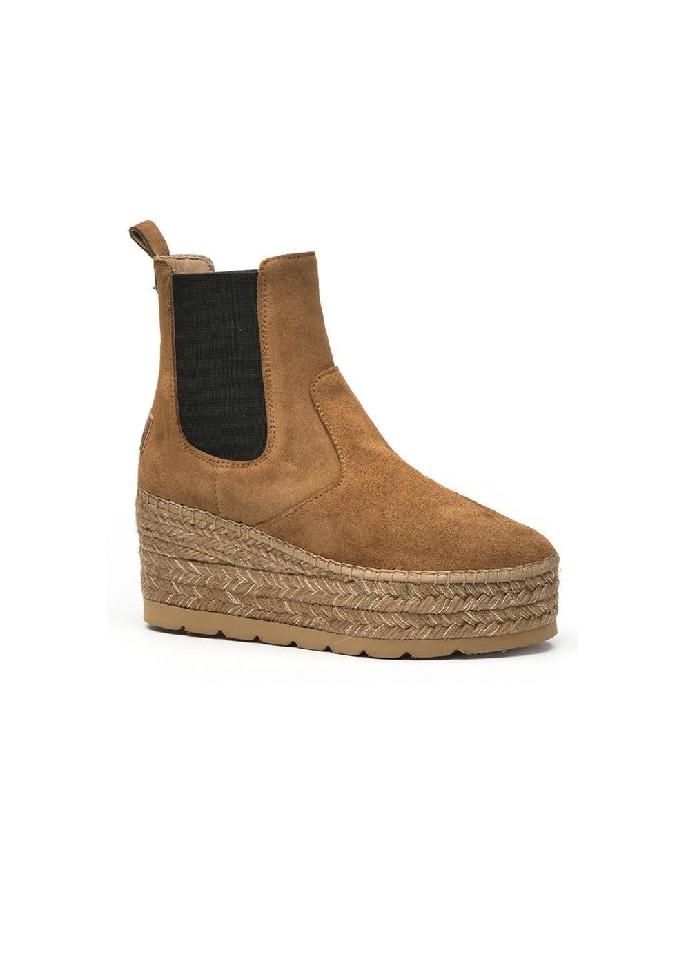 11 maneras de combinar los botines Chelsea de plataforma y triunfar a ...