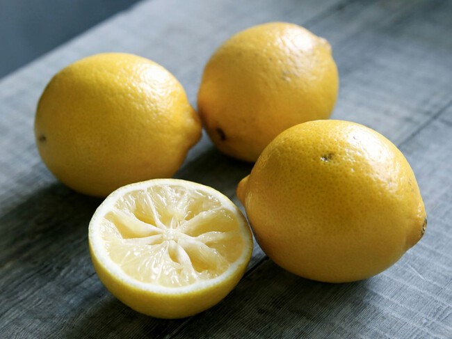 Zumo de limón: propiedades, beneficios, valor nutricional y recetas ...