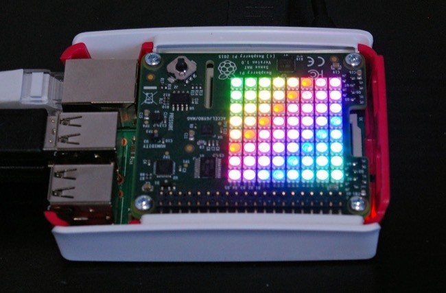 Sense Hat, ahora ya puedes comprar la placa que acompañará a la Raspberry Pi al espacio