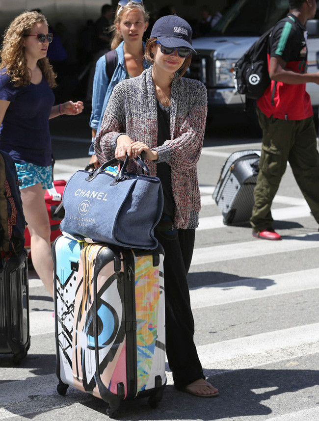 Rachel Bilson y su tatuaje de estrellas en el cuello: ¿atrevimiento o ...