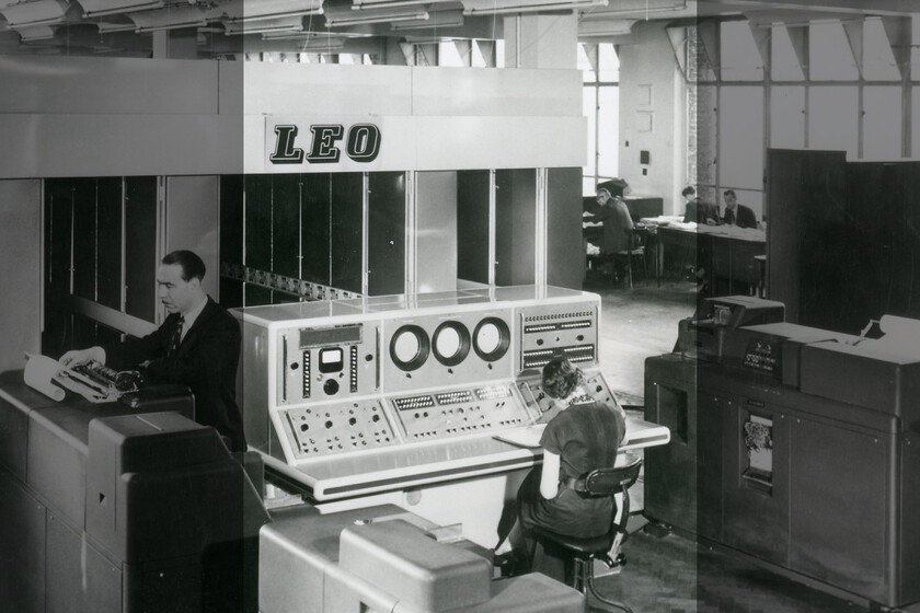 La primera mujer programadora de una aplicación comercial trabajaba en ...