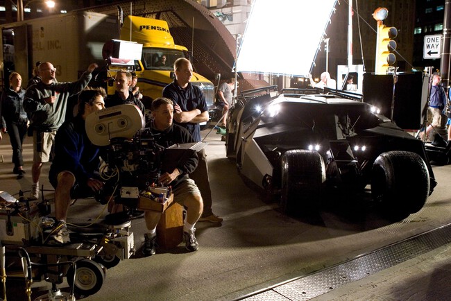 "Pensaba que eran aliens aterrizando": el surrealista accidente real que sufrió el Batmóvil de ...