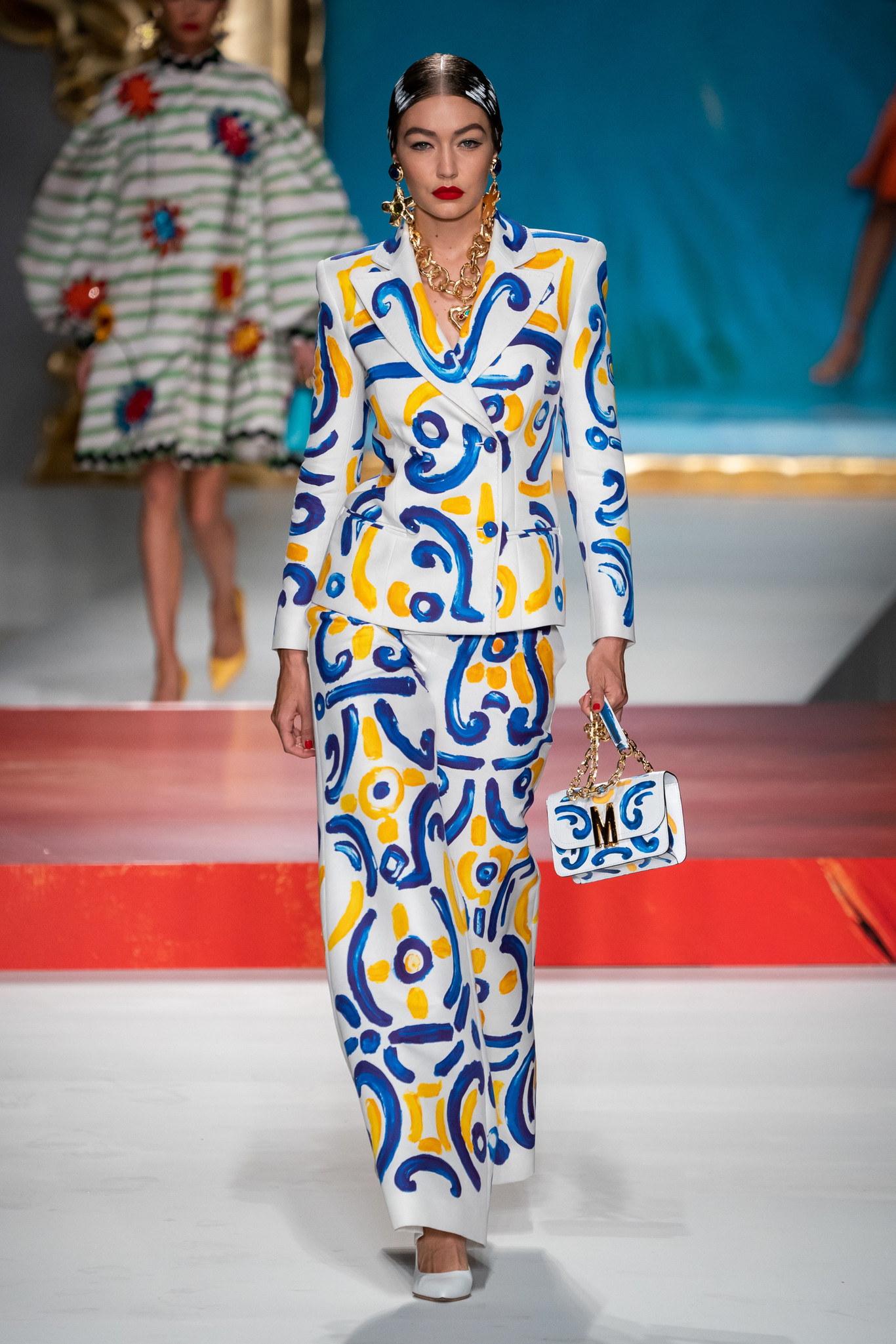 El desfile de Moschino Primavera Verano 2020 en la Semana de la Moda de ...