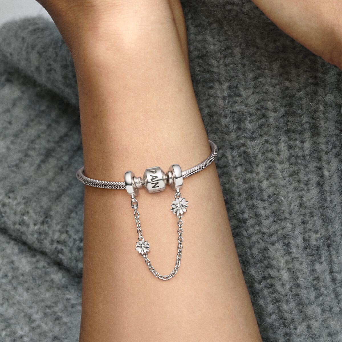 Pandora tiene en el Black Friday las 15 joyas más bonitas para regalar ...