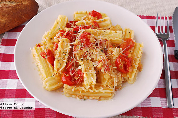 Pasta capricci con cherrys y San Simón. Receta de cocina fácil ...