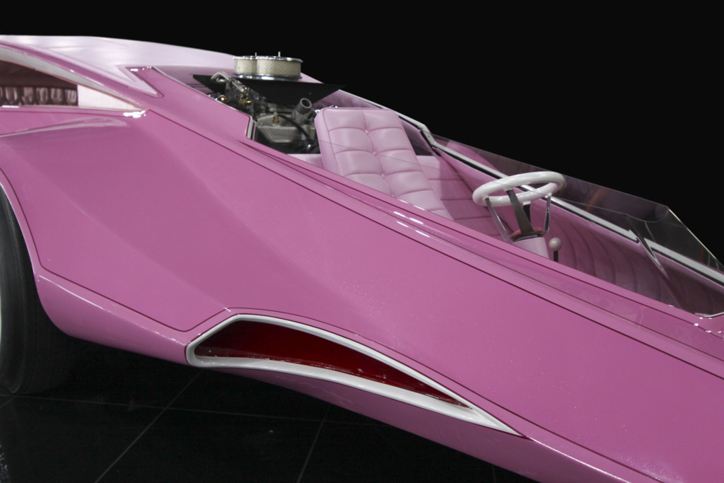 El coche de la Pantera Rosa, como nunca lo habías visto: restaurado y ...