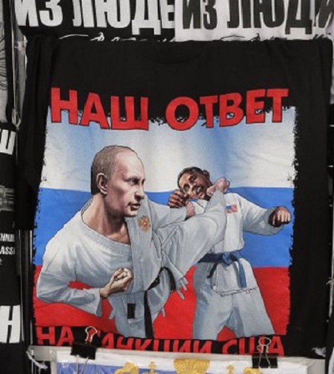 Vladimir Putin convertido en merchandising: así vive Rusia el culto a ...
