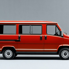 Fiat Ducato: 35 años dando guerra en innumerables batallas y variantes