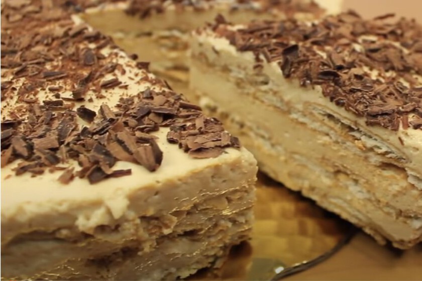 Cómo hacer carlota de café sin horno, un postre frío con galletas y ...