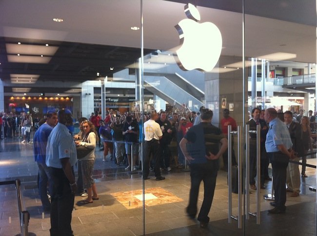 Así vivimos la inauguración en La Maquinista: Las Apple Store llegan a ...