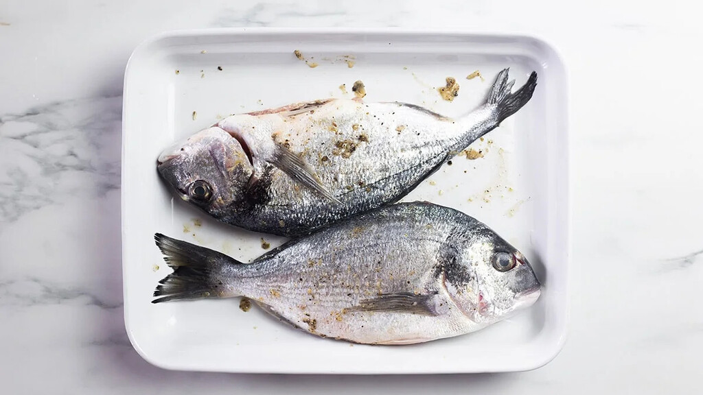 Cómo preparar mojarras fritas. Crujientes por fuera y suaves por dentro