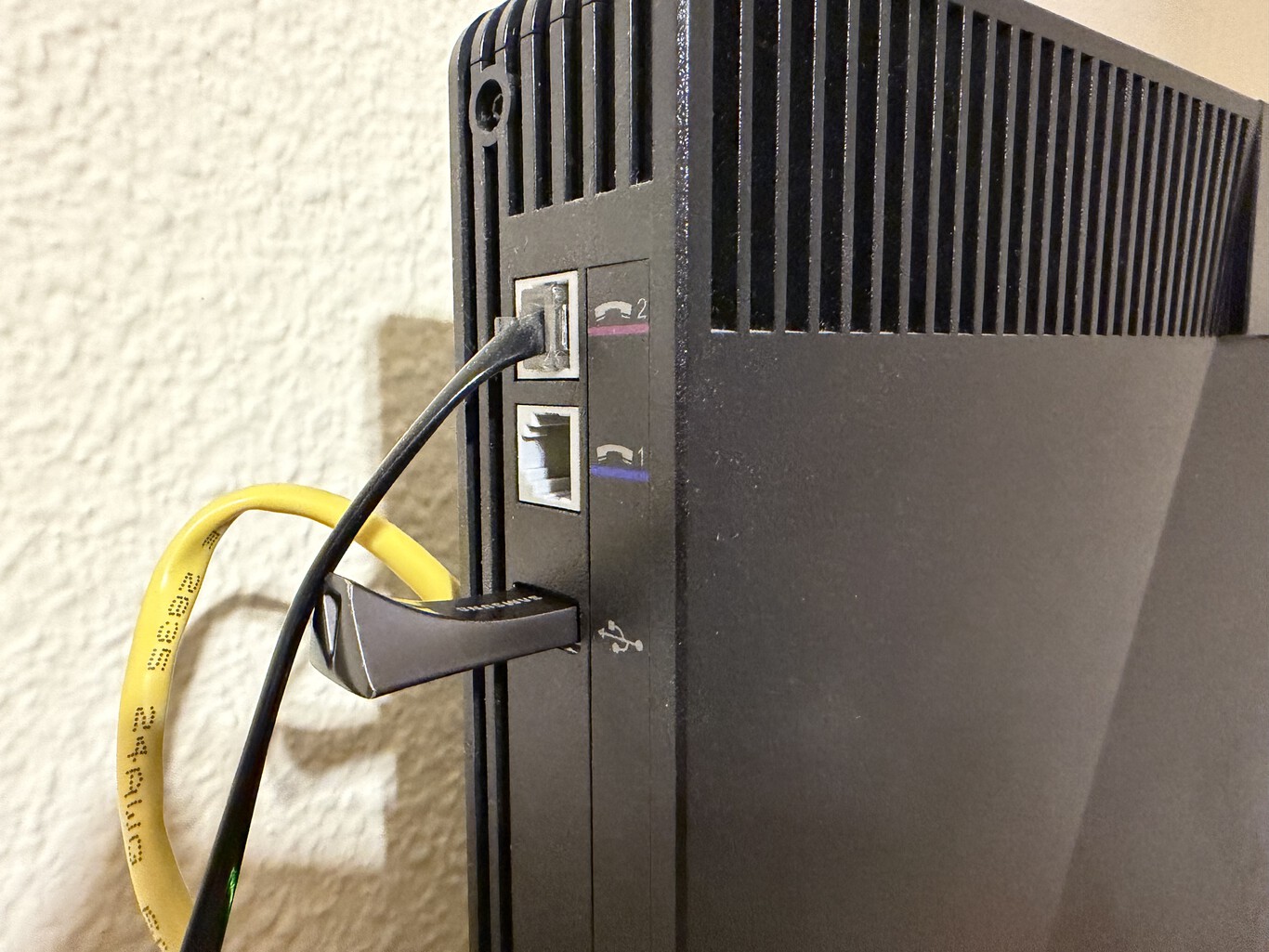 Así convierto mi router en una especie de Netflix privado: solo tengo ...