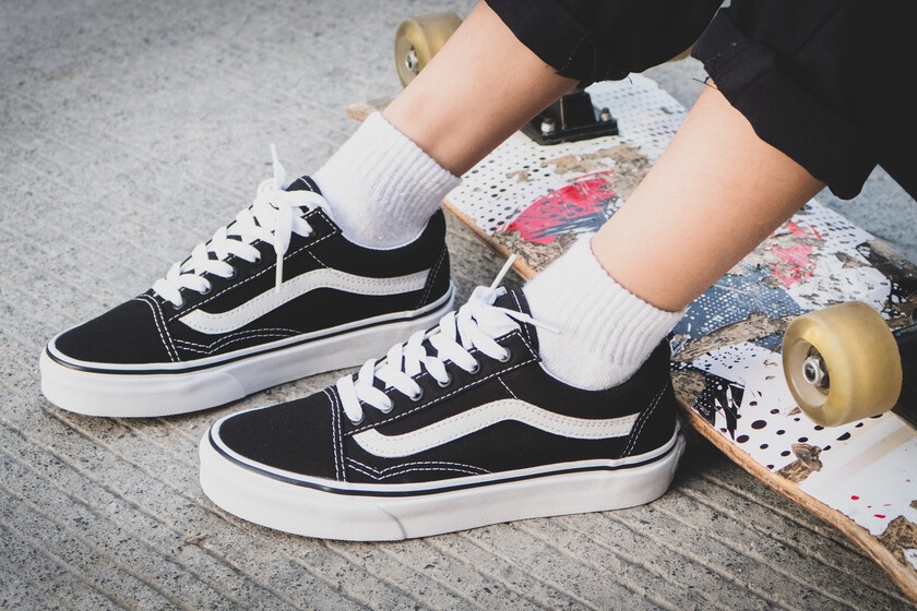 Estas son las zapatillas Vans rebajadas a precio mínimo histórico que ...