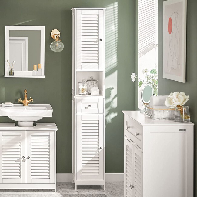 Seis soluciones para que los cuartos de baño pequeños parezcan más grandes