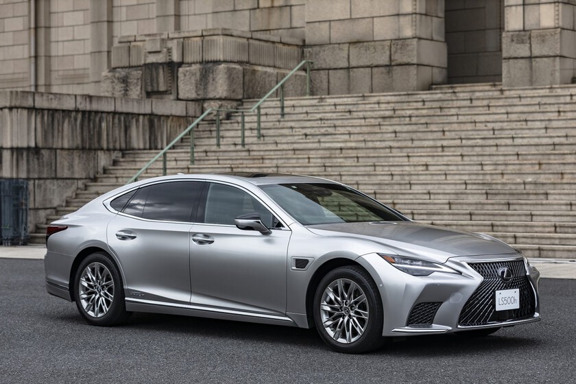 Lexus ES y Lexus LS Hybrid: precio y lanzamiento oficial de los dos ...