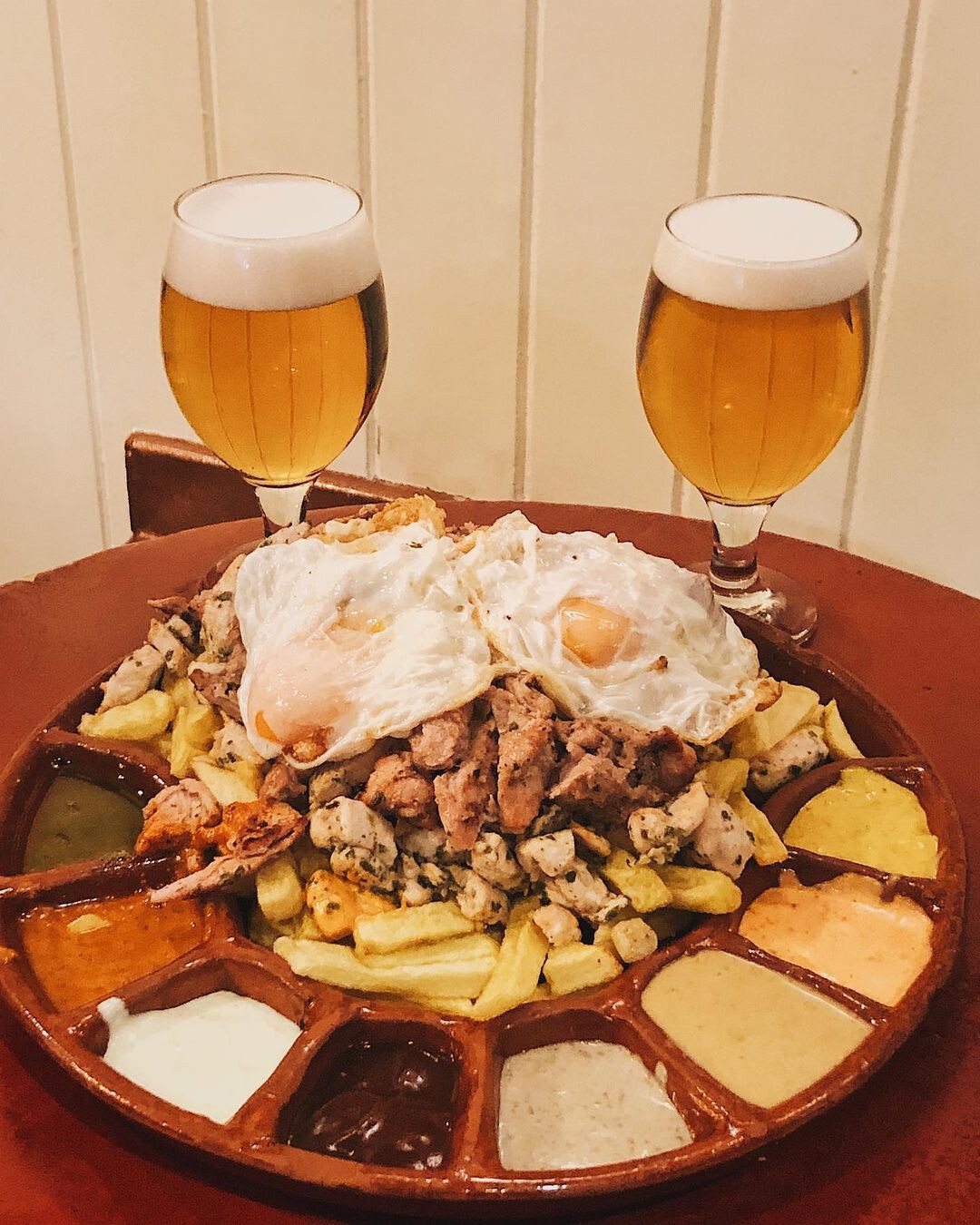 Cinco restaurantes para comer bien en Madrid sin dejarte un dineral